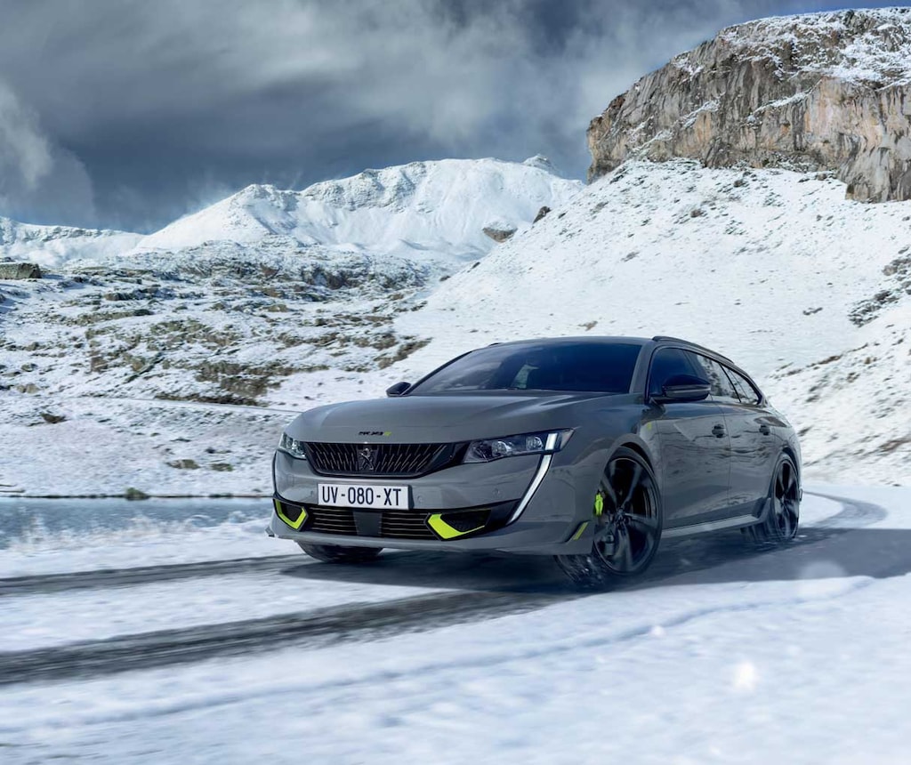PEUGEOT electrics or plug-in hybrids